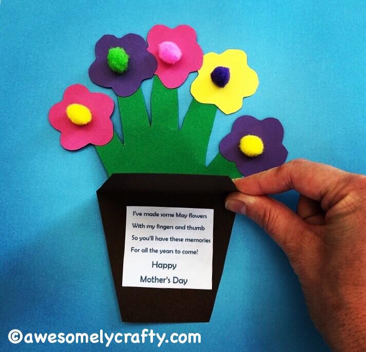 Handprint Flower Card for Mother's Day - Awesomelycrafty