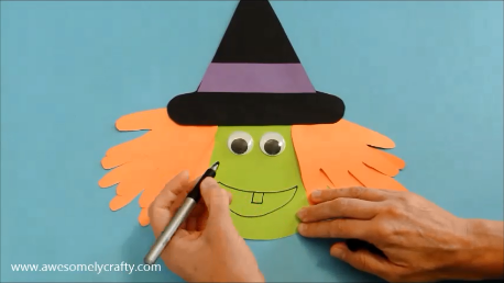 Hand Print Witch Face Craft for Halloween - Awesomelycrafty