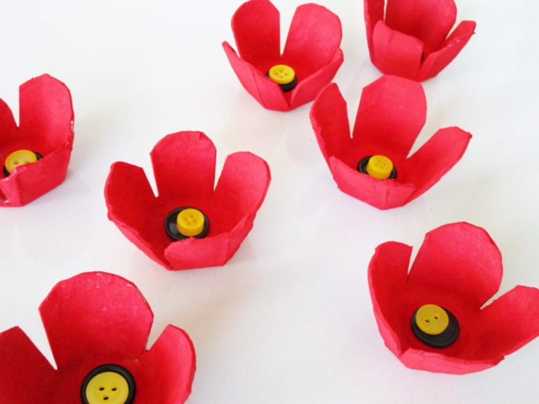 10 Easy Remembrance Day Crafts for Kids - Awesomelycrafty